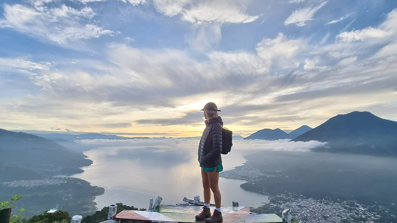 Caminata al Rostro Maya, Nariz del Indio Lago Atitlán, Guatemala